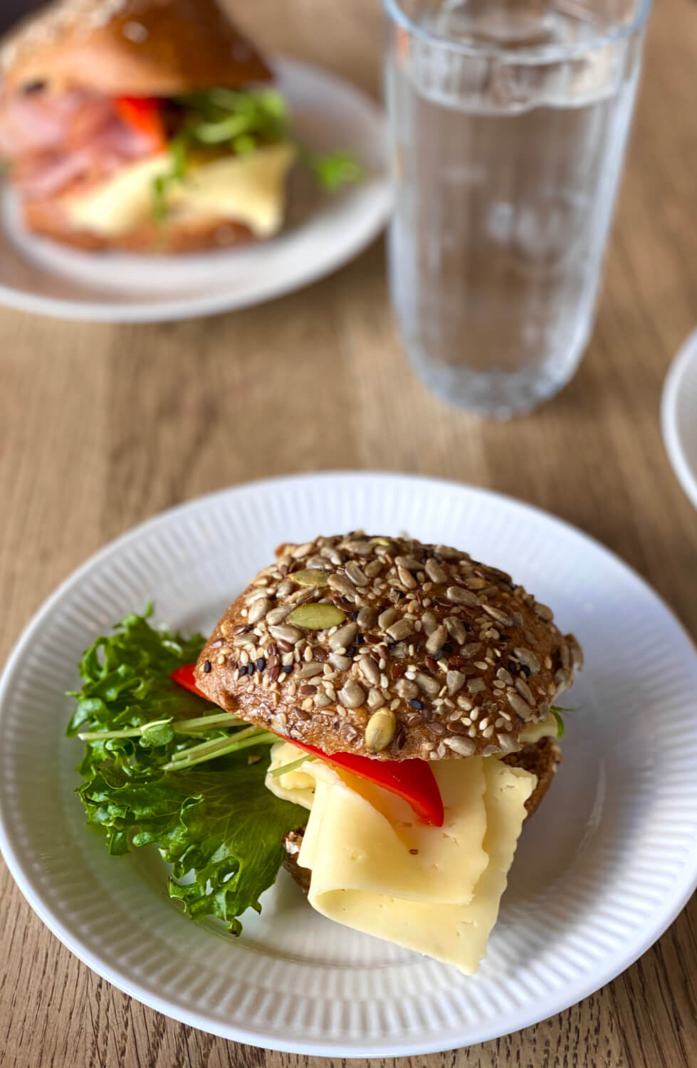 Beställ ostfralla - Brogyllen