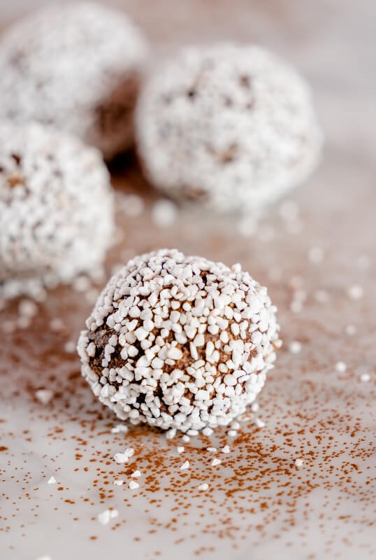 Beställ chokladboll - Börje Olsson Konditori