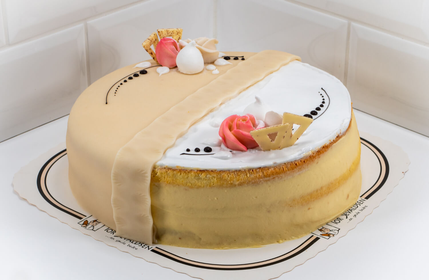 Bestill "to kaker i en" - Tor Sevaldsen