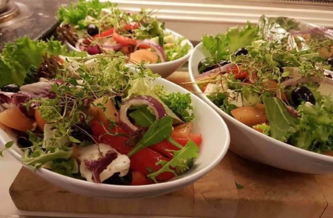 Bestill salater - Råde Bakeri