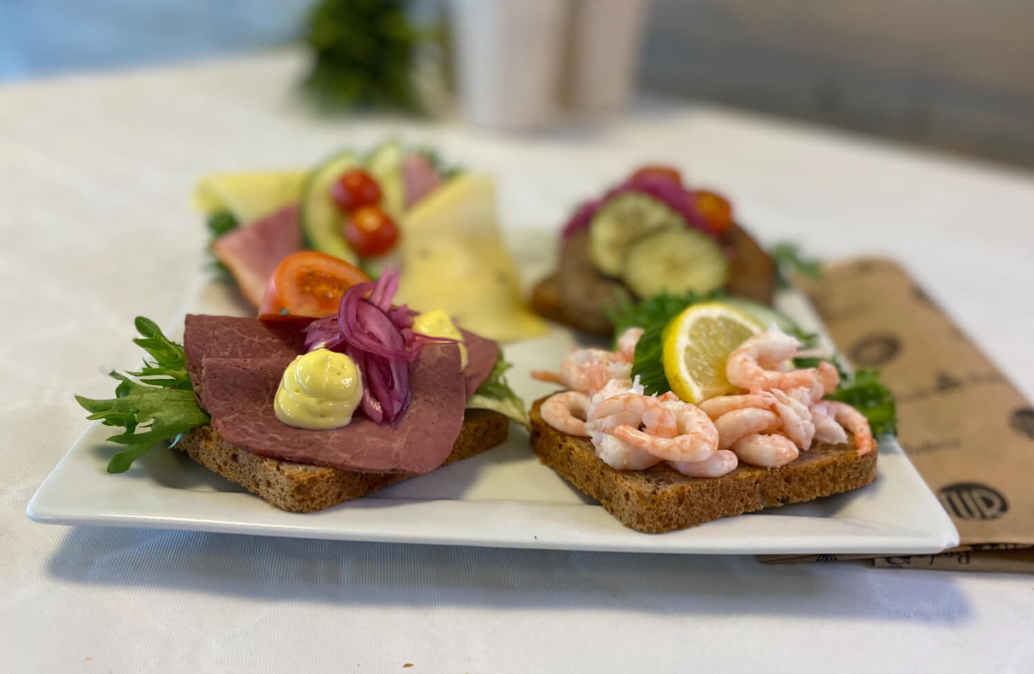 Bestill smørbrød med glutenfritt brød - Bodø bakeri