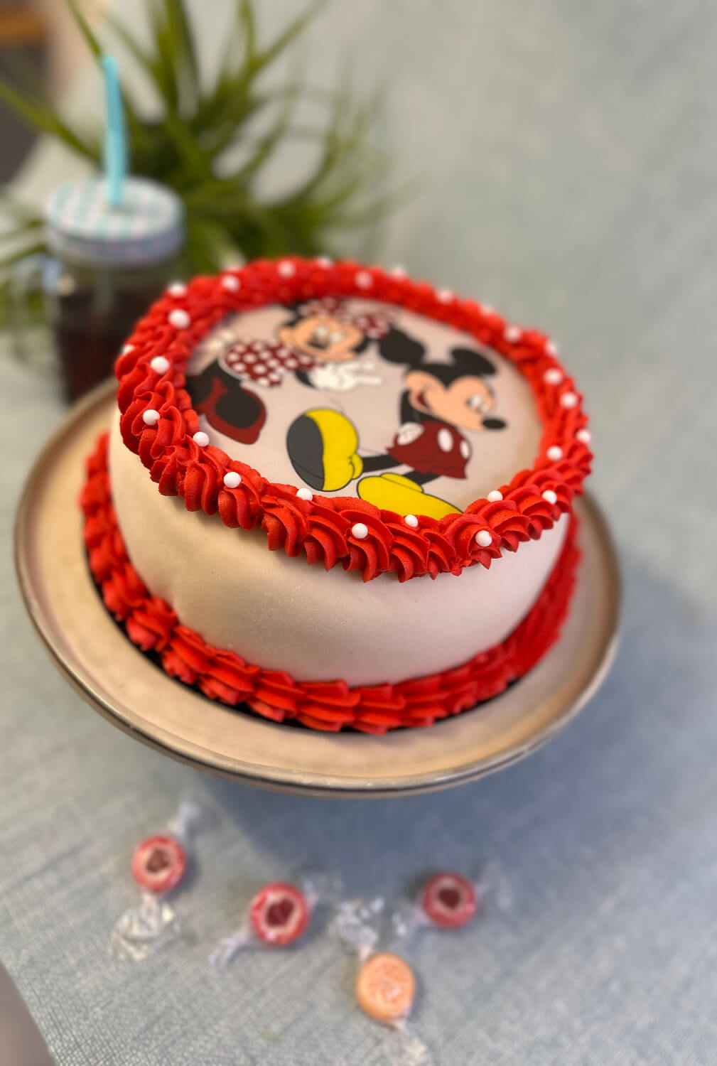 Bestill bursdagskake foto - Bodø bakeri